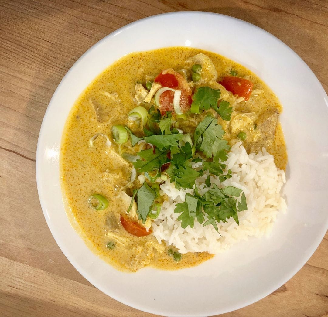Irresistible Thai Coconut Chicken Curry: A Flavor Explosion in Every ...